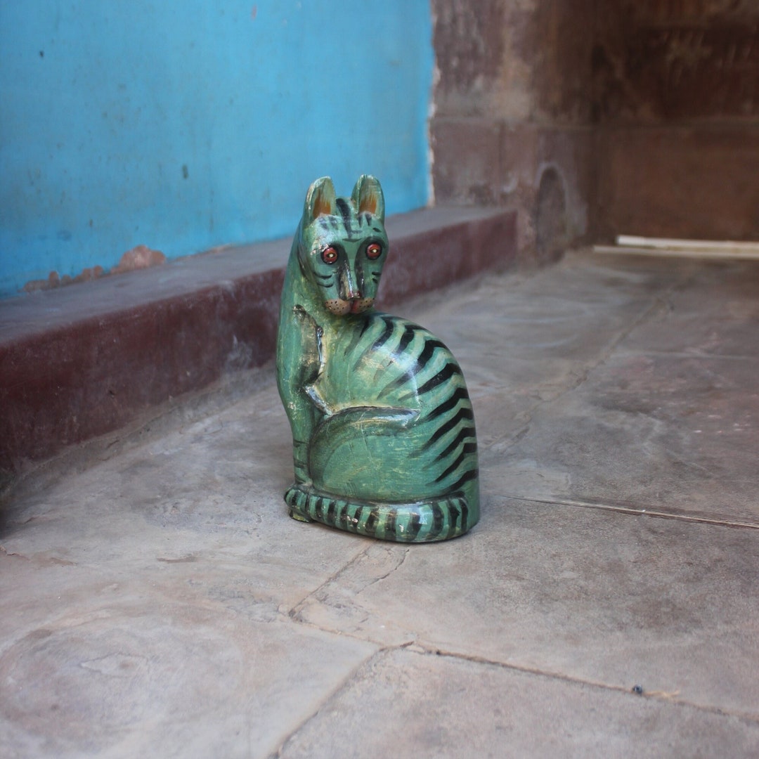 Wooden Handmade Cat Statue || Decorative Vintage Cat || Console ...