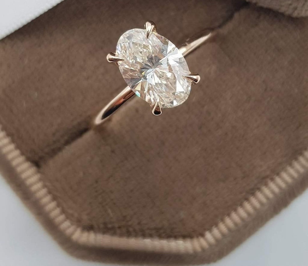 Solitaire Ring / Oval Cut / Charles & Colvard Forever One 2.50 CT ...