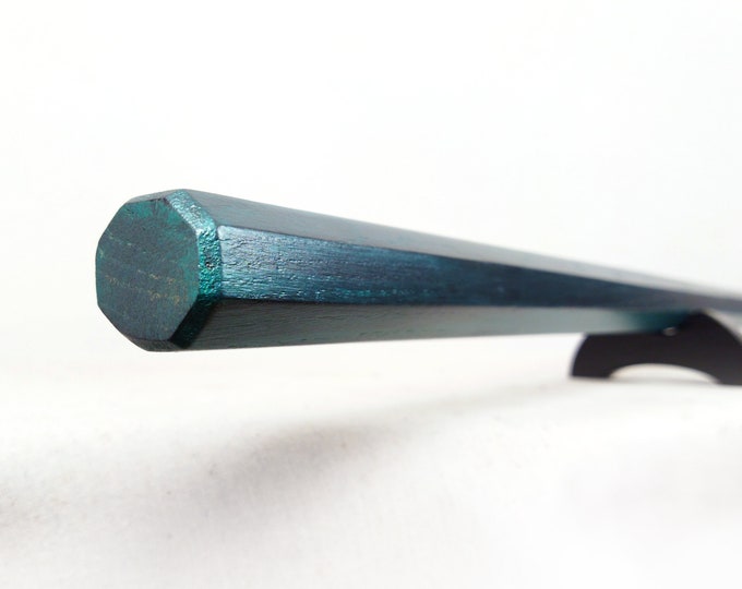 Hand-crafted Octagonal Jo Staff, Emerald - Etsy