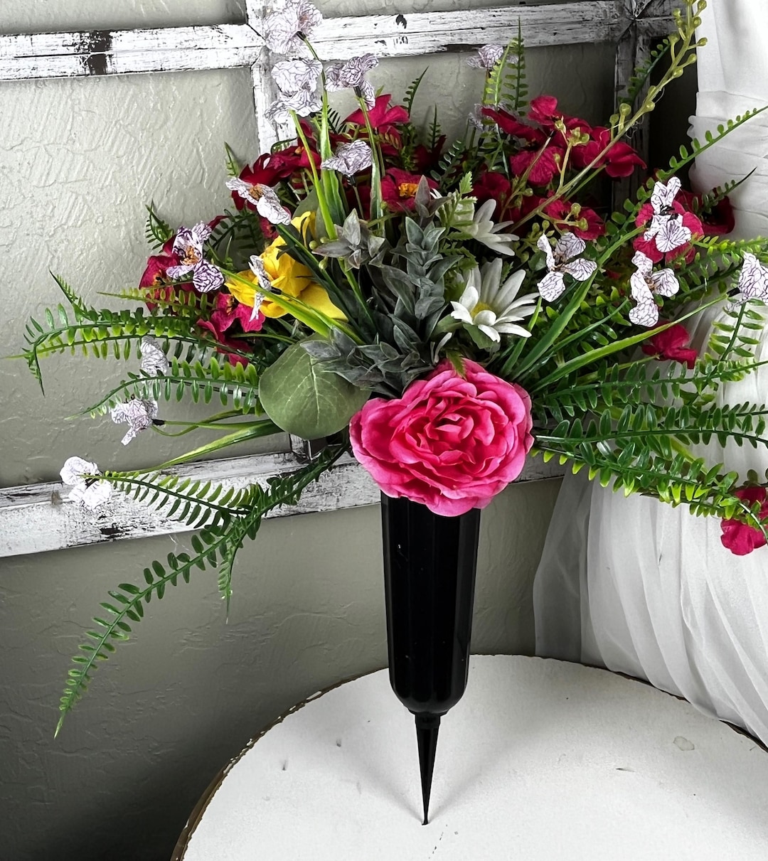 Beautiful Realistic Graveside Flowers, Flowers for Cemeteries, Memorial ...