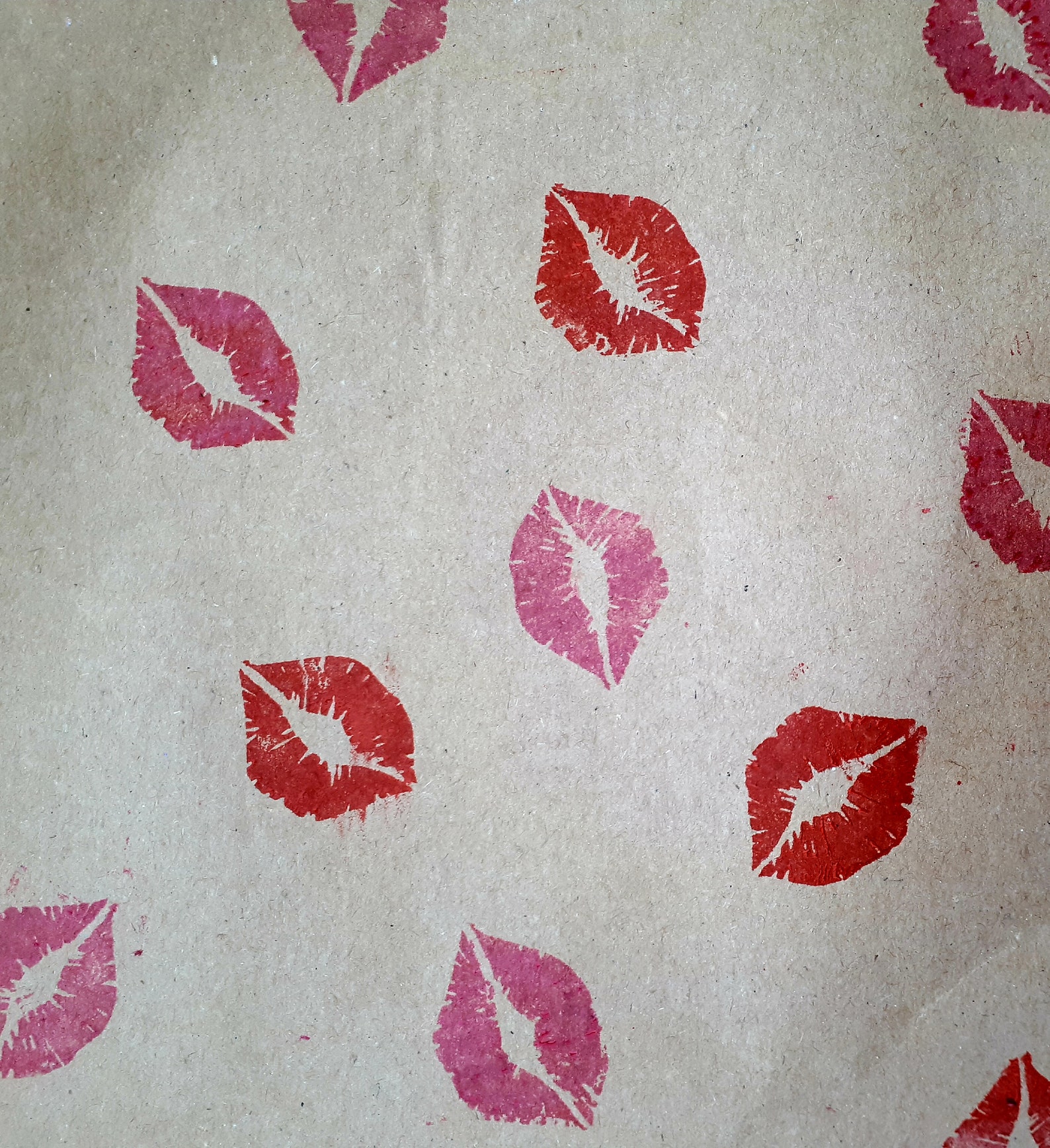 Realistic Kiss Lips Ink Stamp, Handcarved Lipstick Mark Printing Block ...