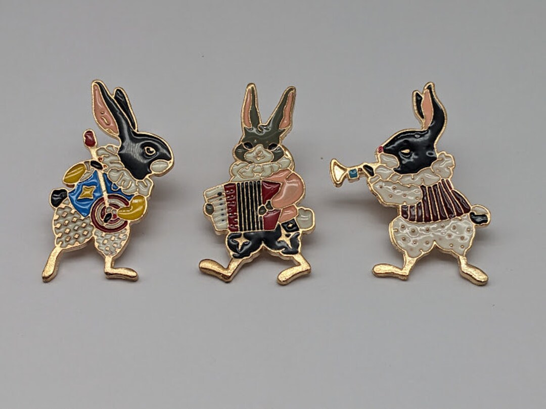 Musical Rabbits Brooch X 3 Piece Set Enamel Lapel Pin Badge With Gift ...