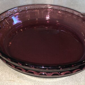 Vintage Pyrex Cranberry Pie Baking Dish 229 9.5 Scalloped With Handles ...