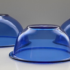 3 Vintage Pyrex Cobalt Blue Glass Mixing Bowl Set of 3 Pyrex 325 2.5 L ...