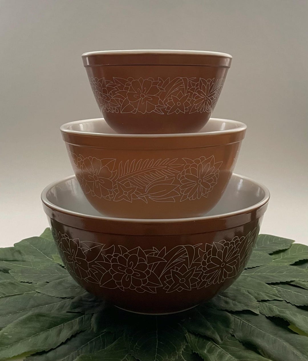 3 Vintage Pyrex Woodland Mixing Bowls Brown With White Flower Print ...