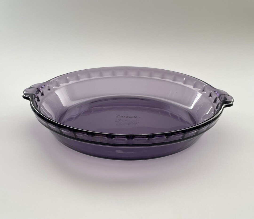 Vintage Pyrex Purple Pie Plate Deep Dish Pyrex 229 a 9.5" Fluted Pie ...