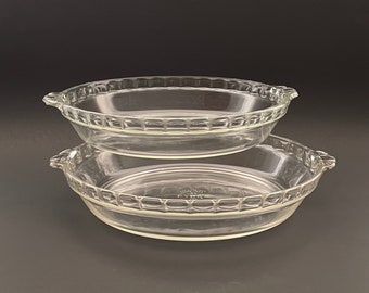 Vintage PYREX Pie Plate All Caps PYREX Scalloped Rim and Handles ...
