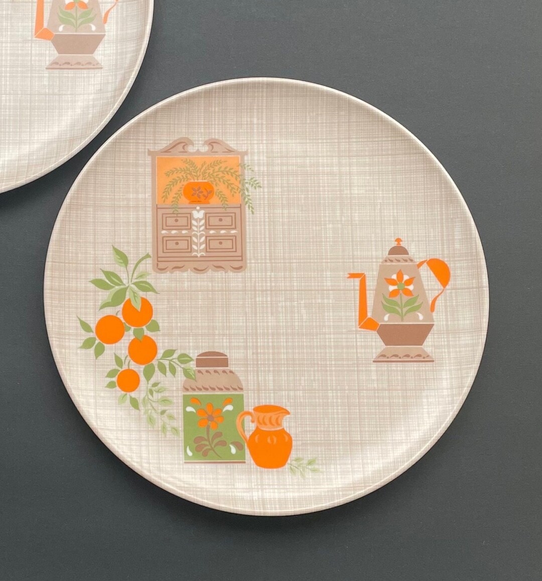 2 Vintage Lenox Plates Melamine Plates With Retro Kitchen Scene Retro ...