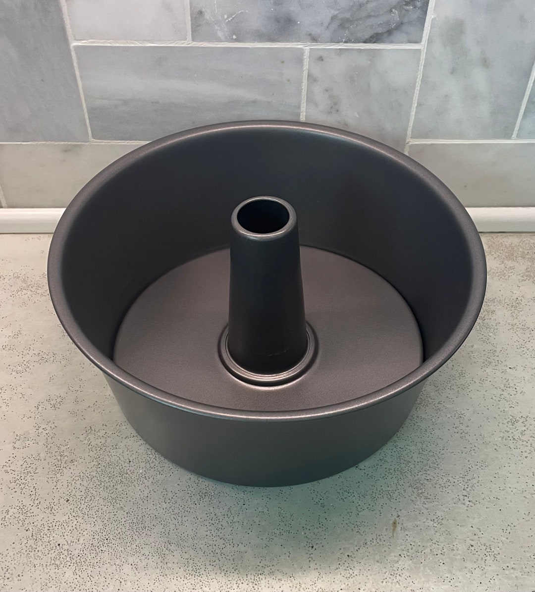 Heavy Weight Angel Food Cake Pan: Non-stick Tube Baking Pan (10" X 4.25 ...