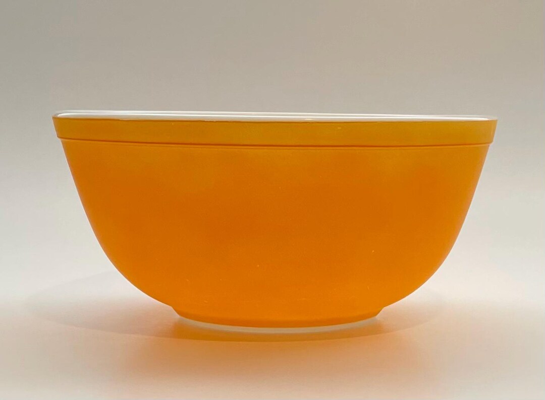 Vintage Pyrex Orange Mixing Bowl Pyrex 403 a 2 1/2 Liter / 2 1/2 Quart ...