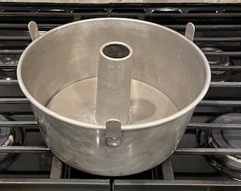 Rare Handled 2 Piece Vintage Angel Food Cake Pan by Mirro Aluminum 2 ...