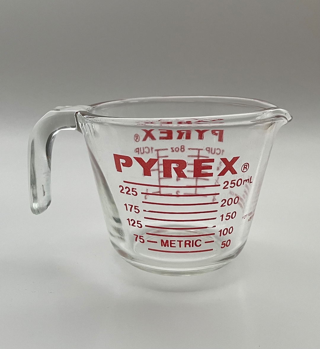 Vintage Pyrex Measuring Cup With Handle and Pour Spout 1 Cup - 8 Ounce ...