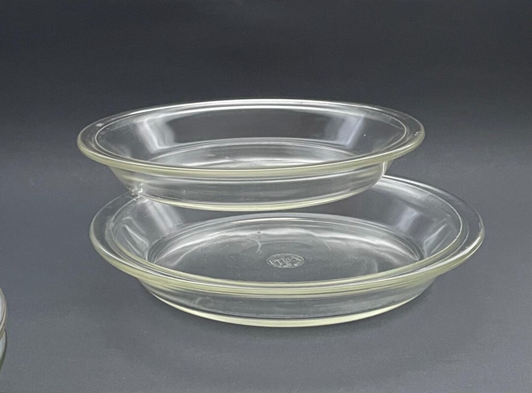 2 Dollar Sign PYREX Pie Plates All Caps PYREX 209 a Thick and Heavy 9 ...