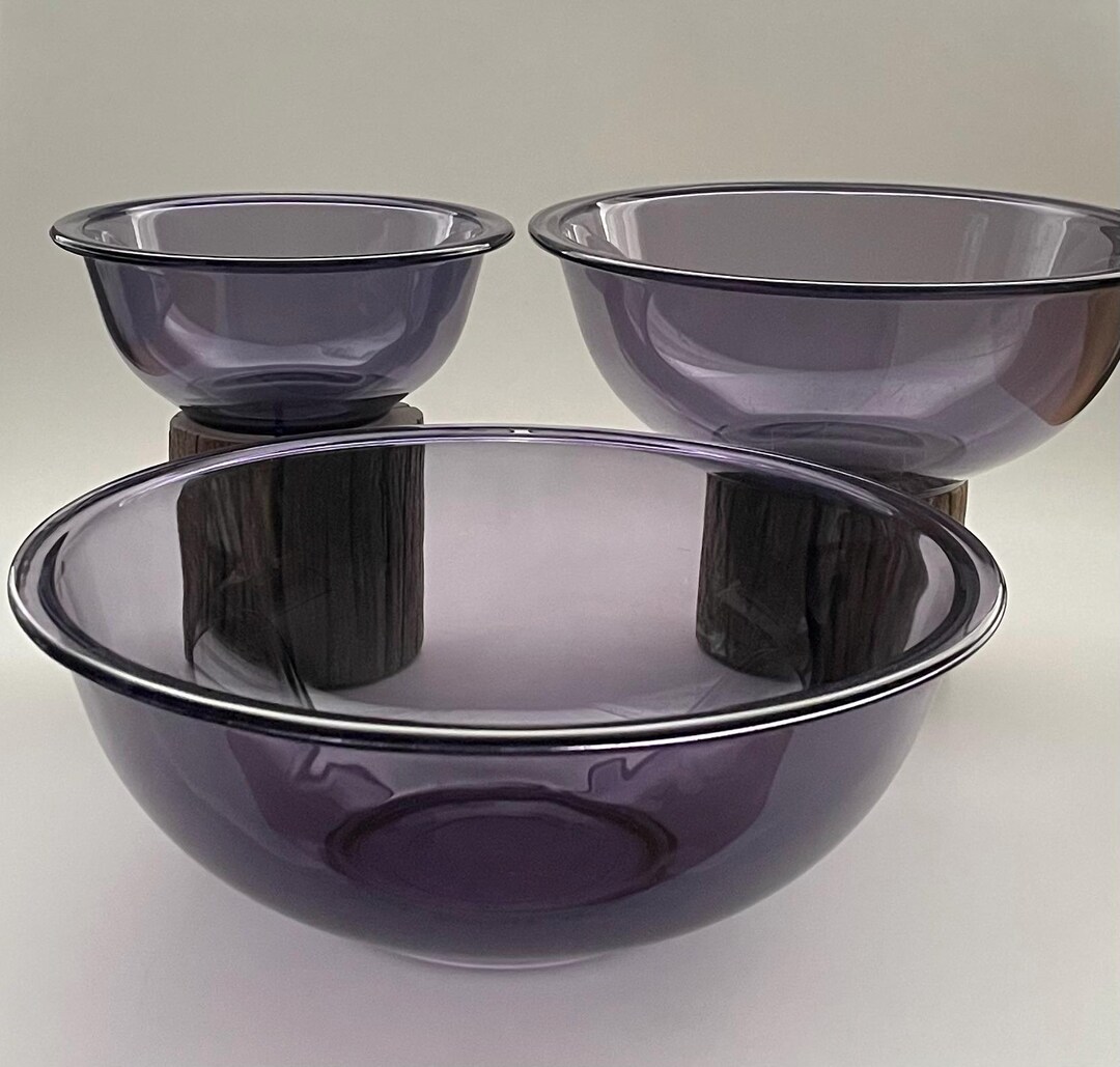Vintage Pyrex Purple Glass Mixing Bowl Set of 3 Pyrex 326 4 L, 325 2.5 ...