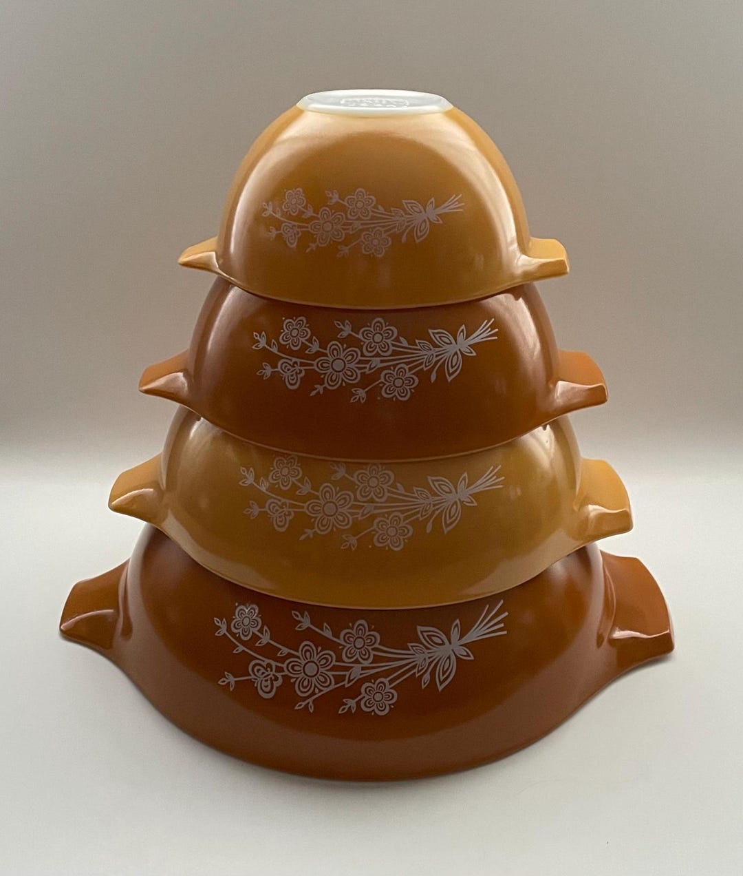 4 Vintage Pyrex Butterfly Gold Cinderella Mixing Bowls Excellent Condition Full Set of 4 Pyrex ...