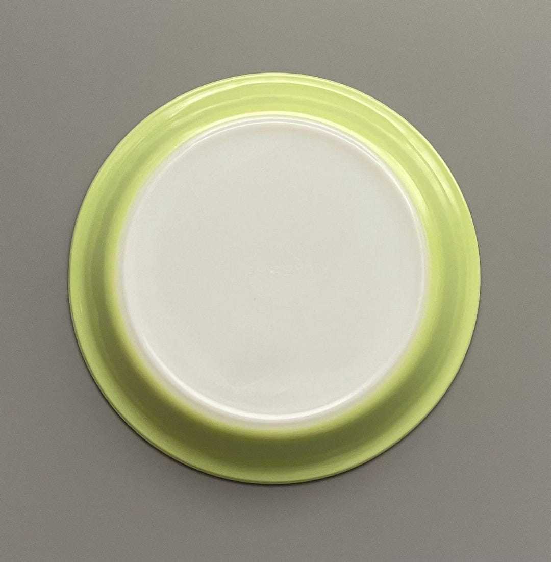 Vintage Pyrex Lime Green Pie Plate: 9" Baking Dish, USA Made - Etsy
