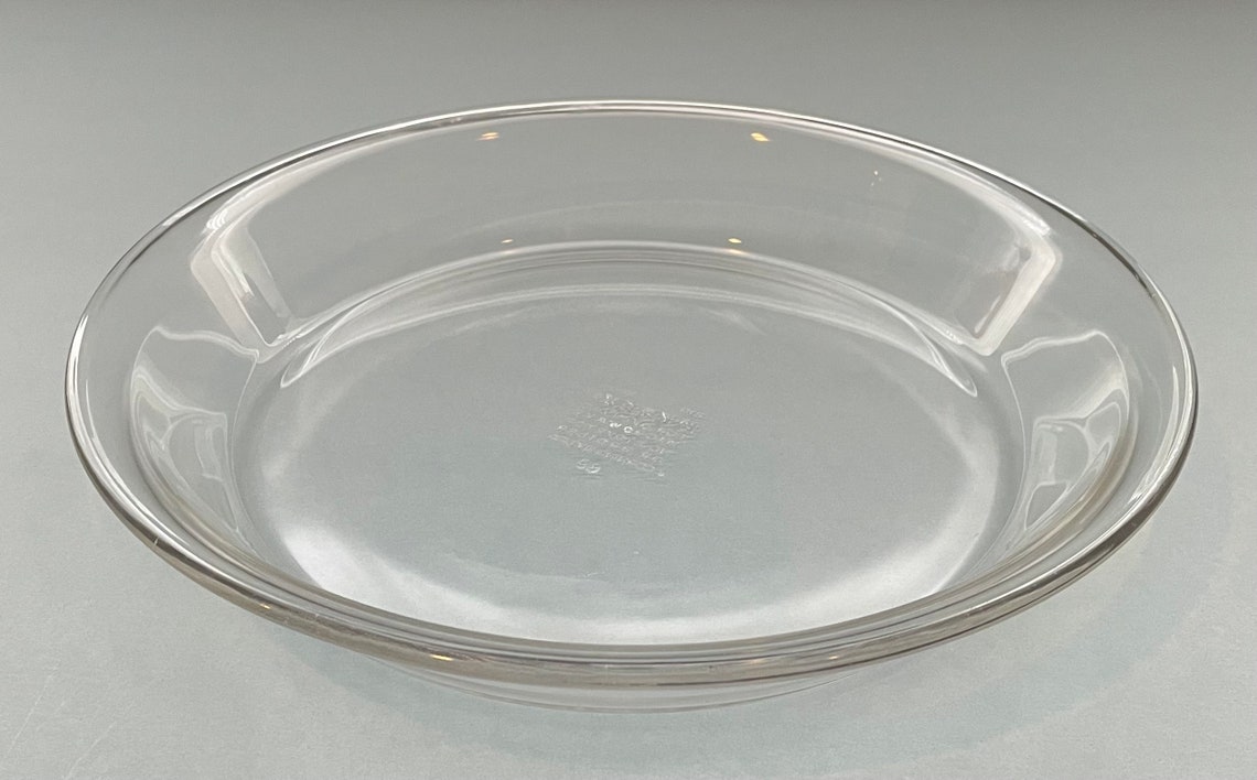 2 Vintage Pyrex 10" Pie Plates Large Deep Dish Set of Two - Etsy