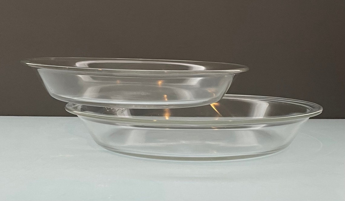 2 Vintage Pyrex 10" Pie Plates Large Deep Dish Set of Two - Etsy
