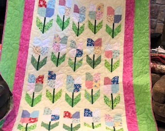 Totally Tulips Quilt Pattern - Etsy