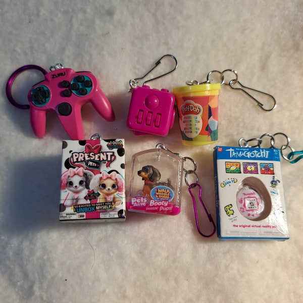 Mini Game Keychain - Etsy