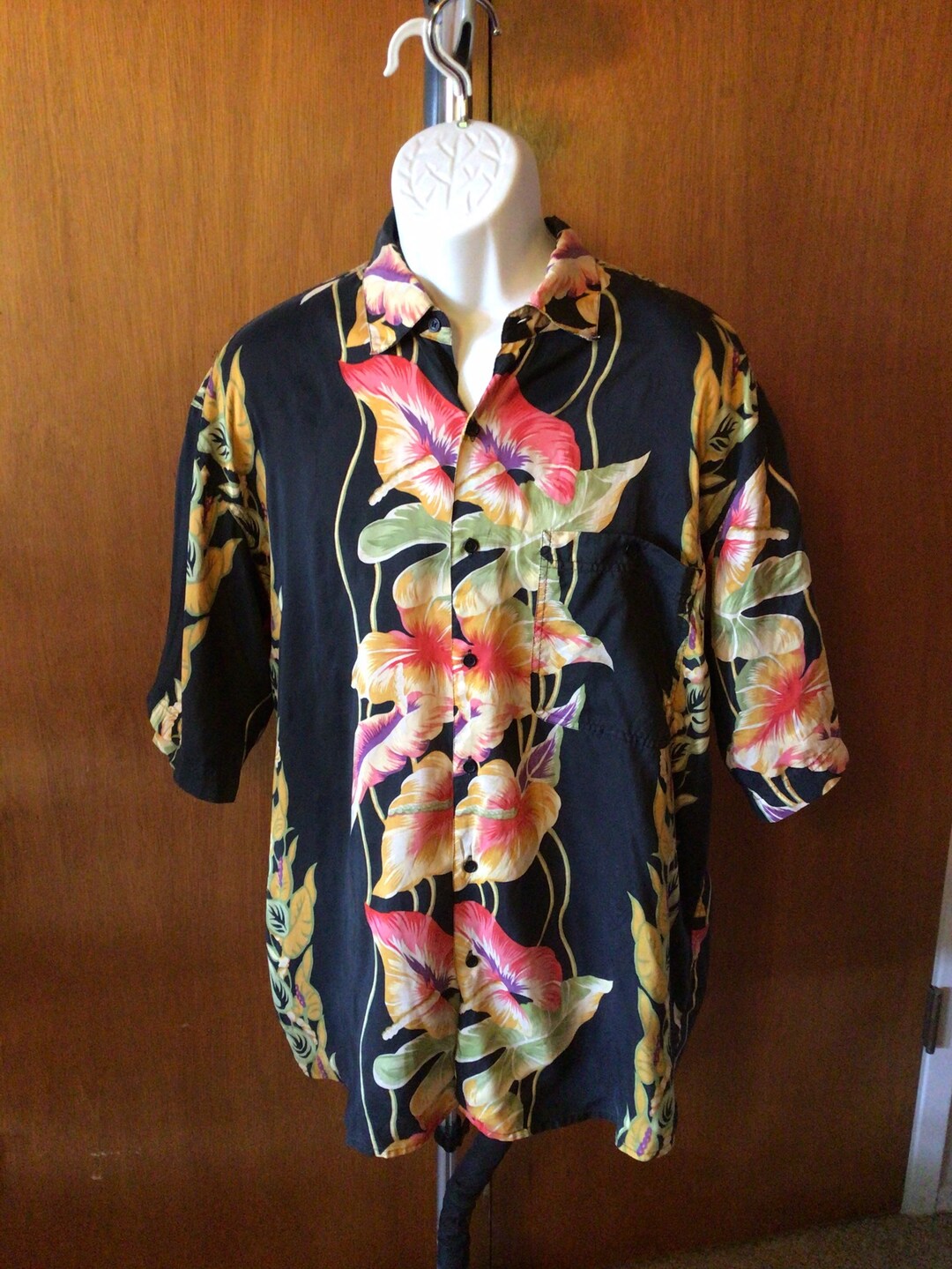 80’s Tropical Hawaiian Exotic Floral Shirt Aloha Silk Shirt Hilo Hattie ...
