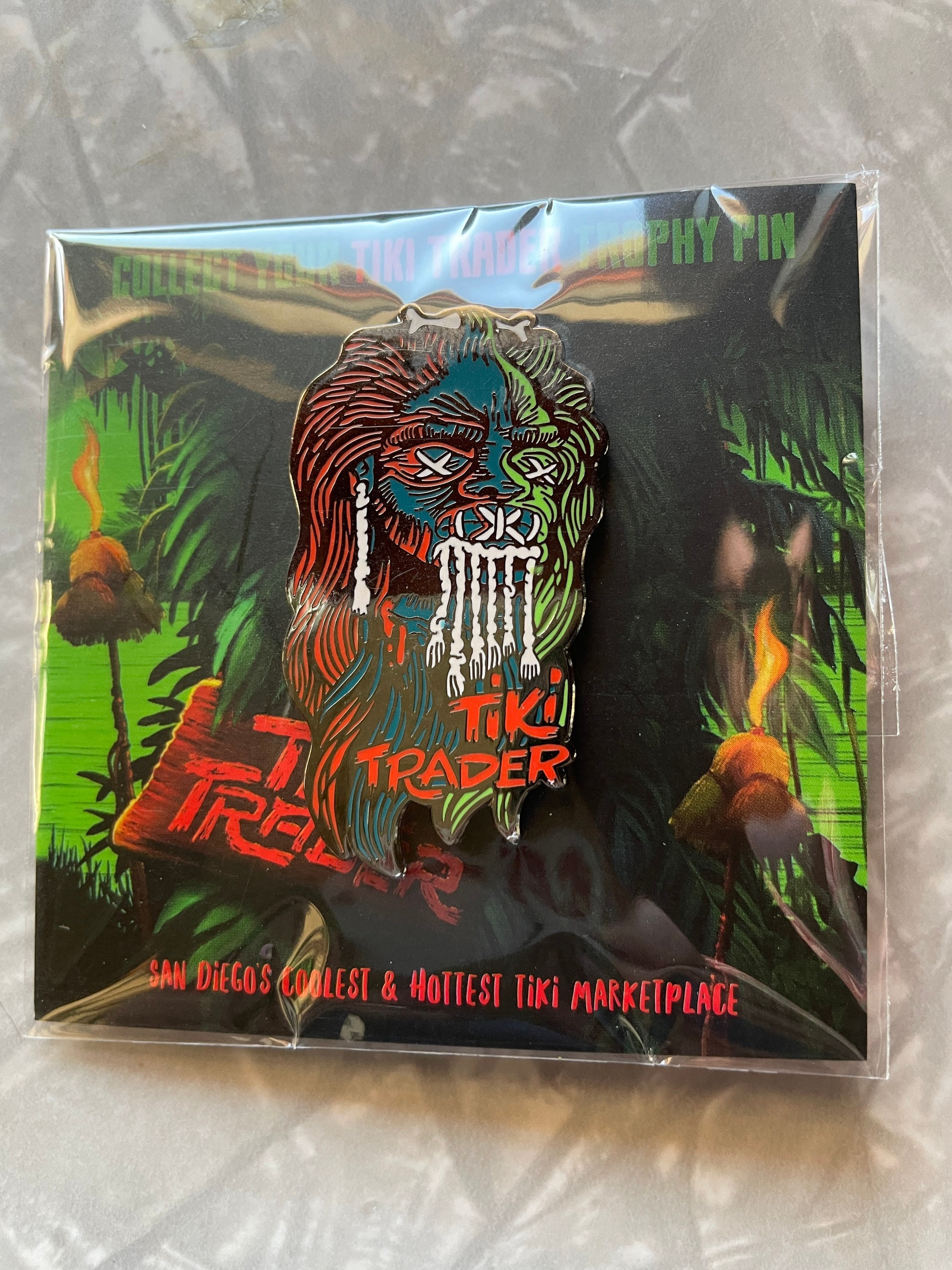 Shrunken Head Tiki Trophy Enamel Pin - Etsy