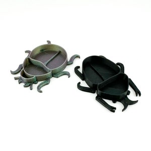 2 Pc Rhinoceros Beetle and Shiny Dung Beetle Isopod Feeding Dishes ...