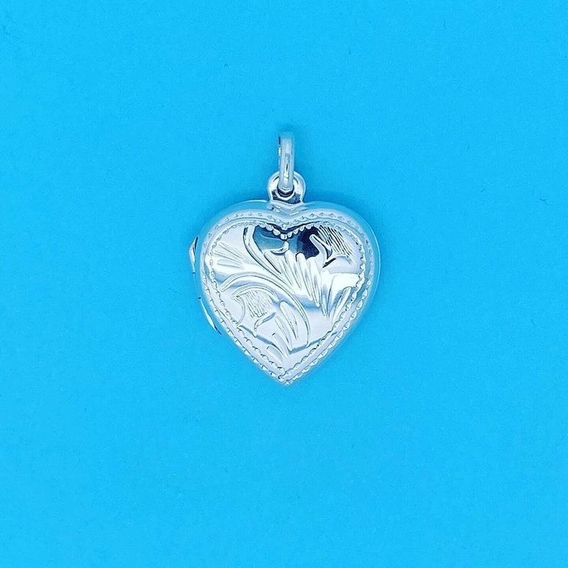 Heart Locket - Etsy