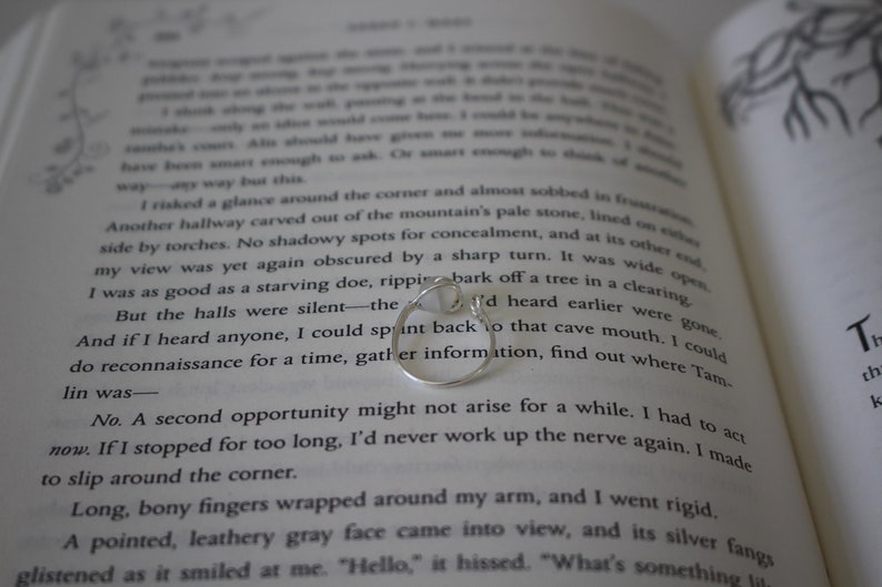 Morozova's Stag Wire Ring Shadow and Bone Inspired - Etsy