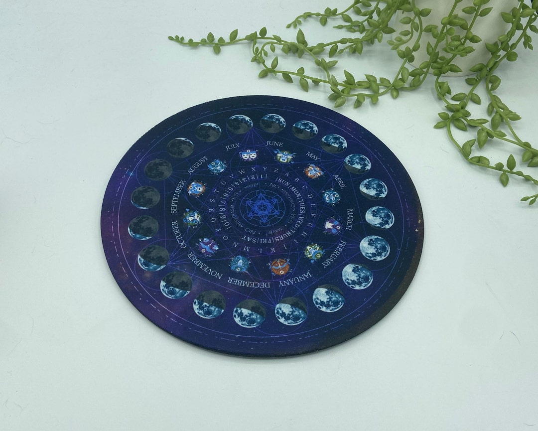 Moon Phase Astrology/divination/dowsing Mat. Pendulum Board, Scrying ...