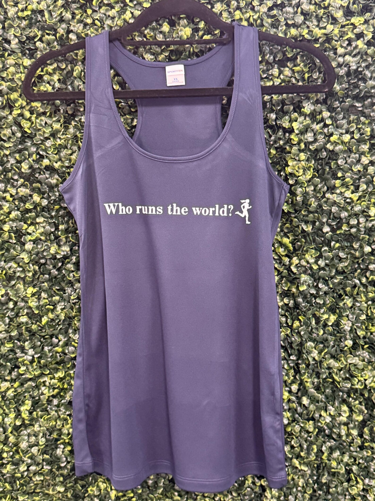 World Major Marathon Tank | Running Tank | Who Runs the World? | Women ...