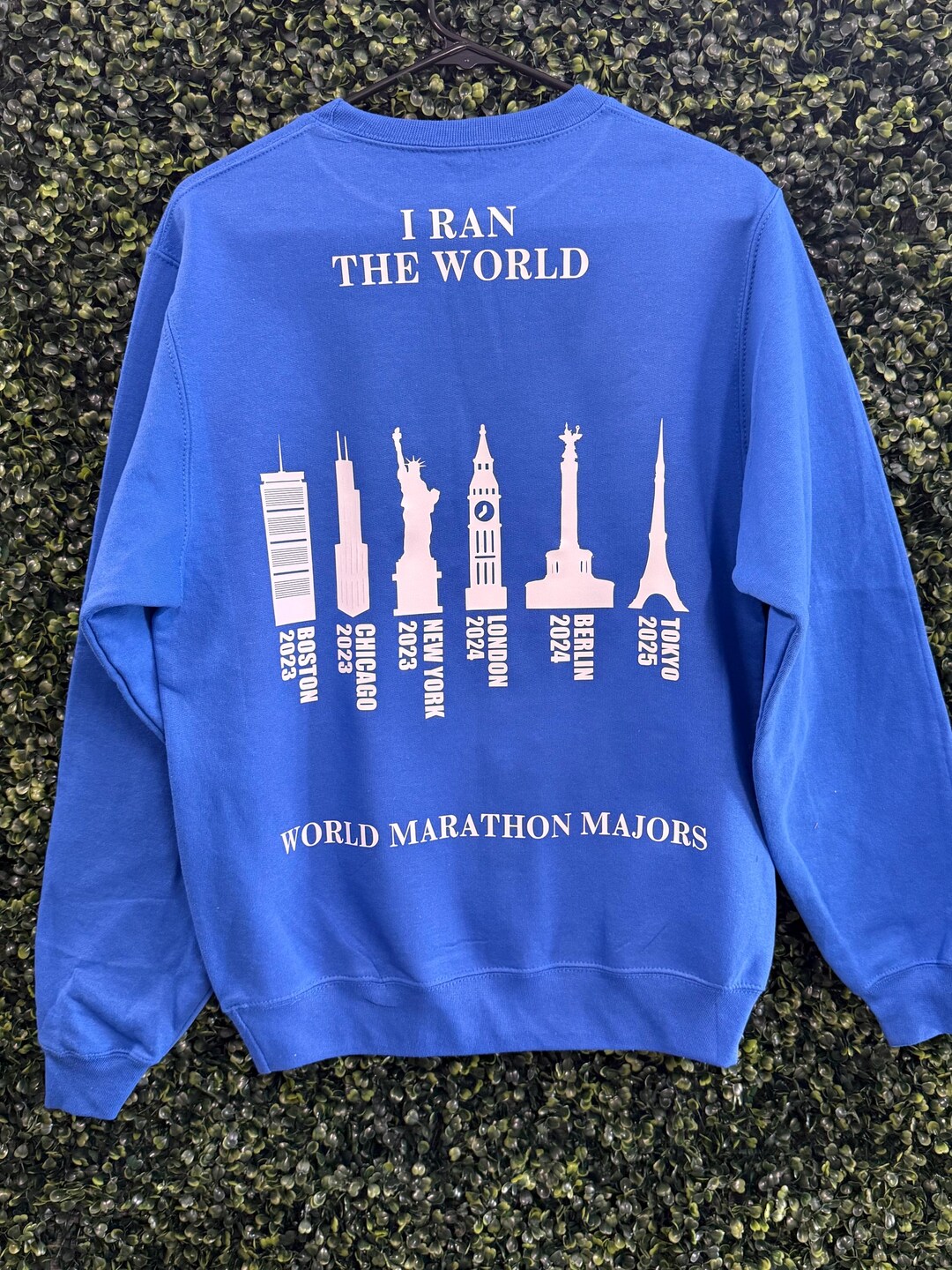 World Major Marathons | Six Star Finisher Crewneck | Who Runs the World ...