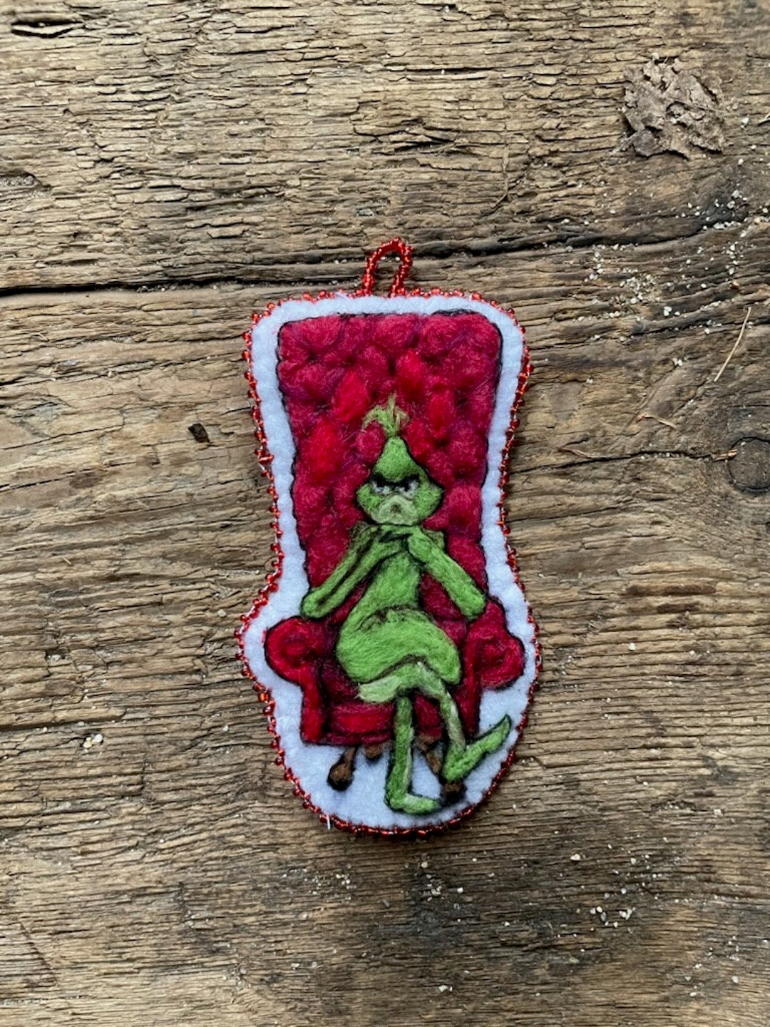 Grinch in Red Chair Felted Ornament - Etsy