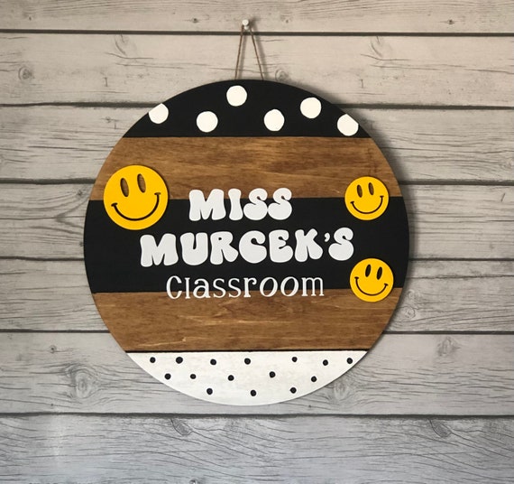 Smiley Face Door Hanger Classroom Teacher Door Hanger - Etsy