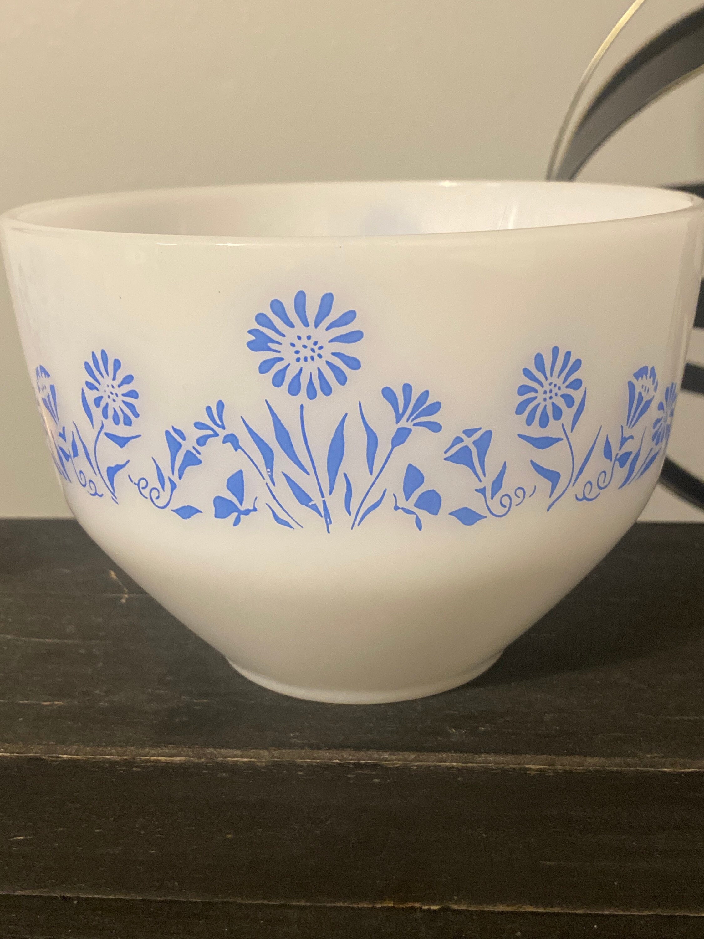 Vintage Federal Glass Milk Glass Bowls With Blue Cornflower Pattern - Etsy