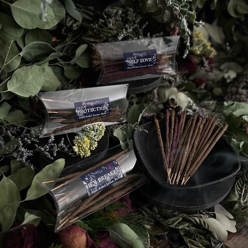 ComaVVitch - Etsy