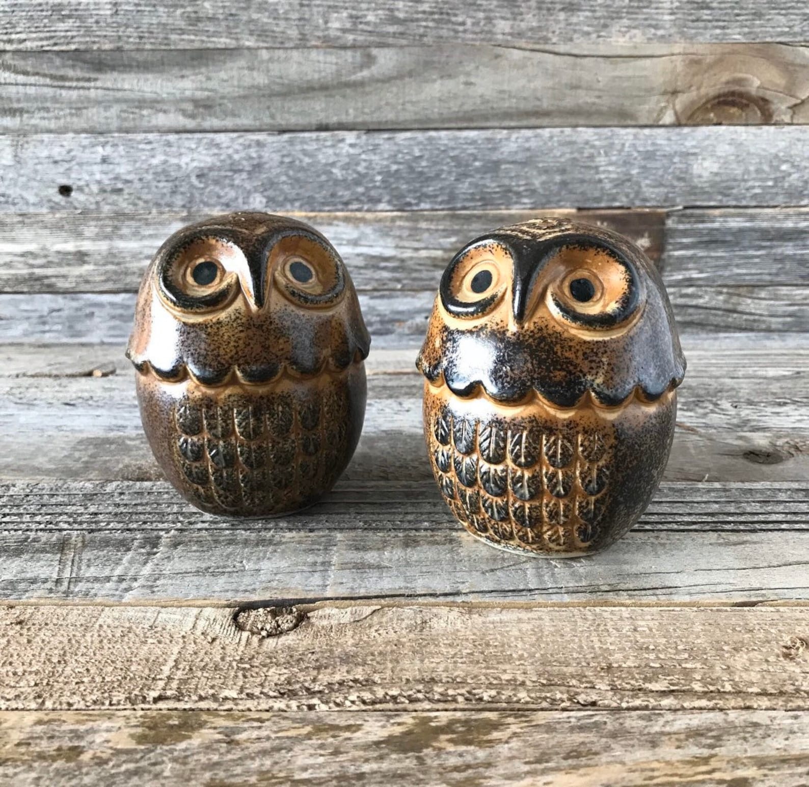 Vintage ceramic owl salt & pepper shakers | Etsy Vintage ceramic owl salt & pepper shakers | Etsy