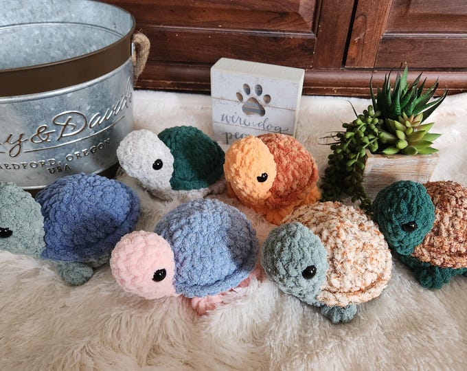 Tiptoe Plushie - Etsy