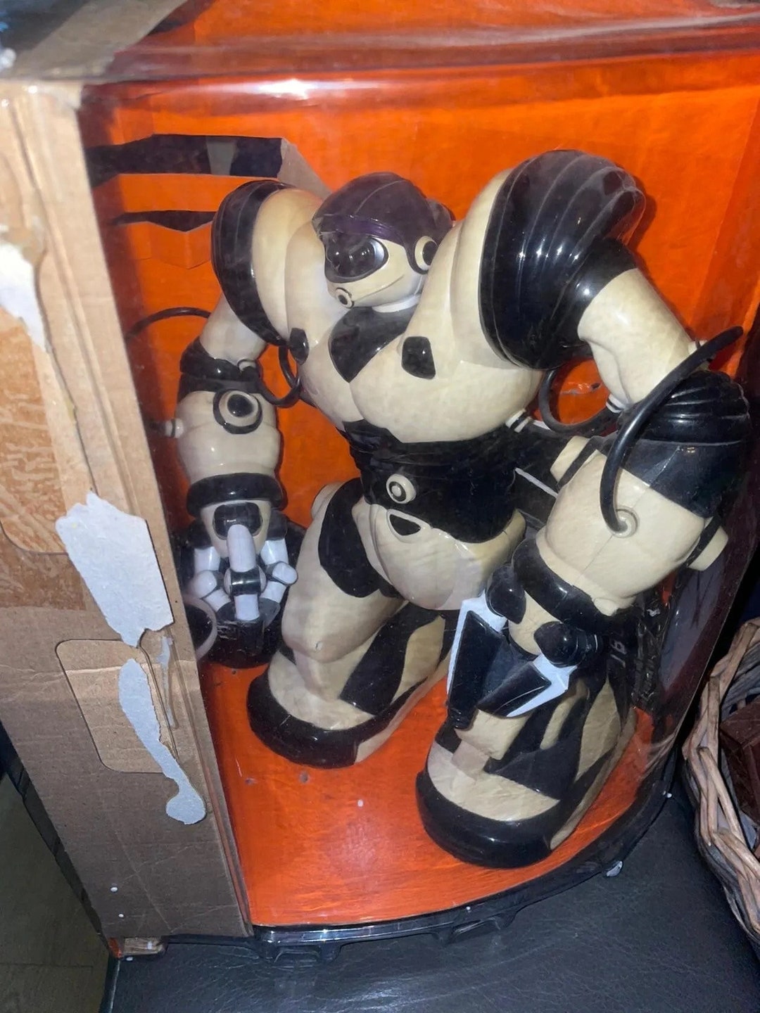 Vintage Robot Battery Operated Toy,original Wowwee (article Number 8081 ...