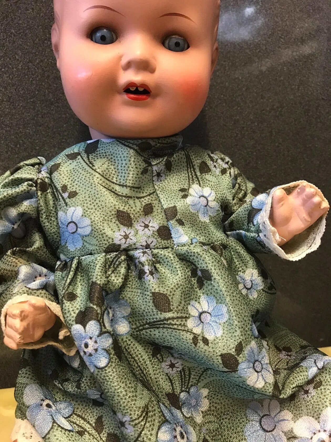 Antique Dream Baby Doll With Sleeping Glass Eyes ,with Composite Body ...
