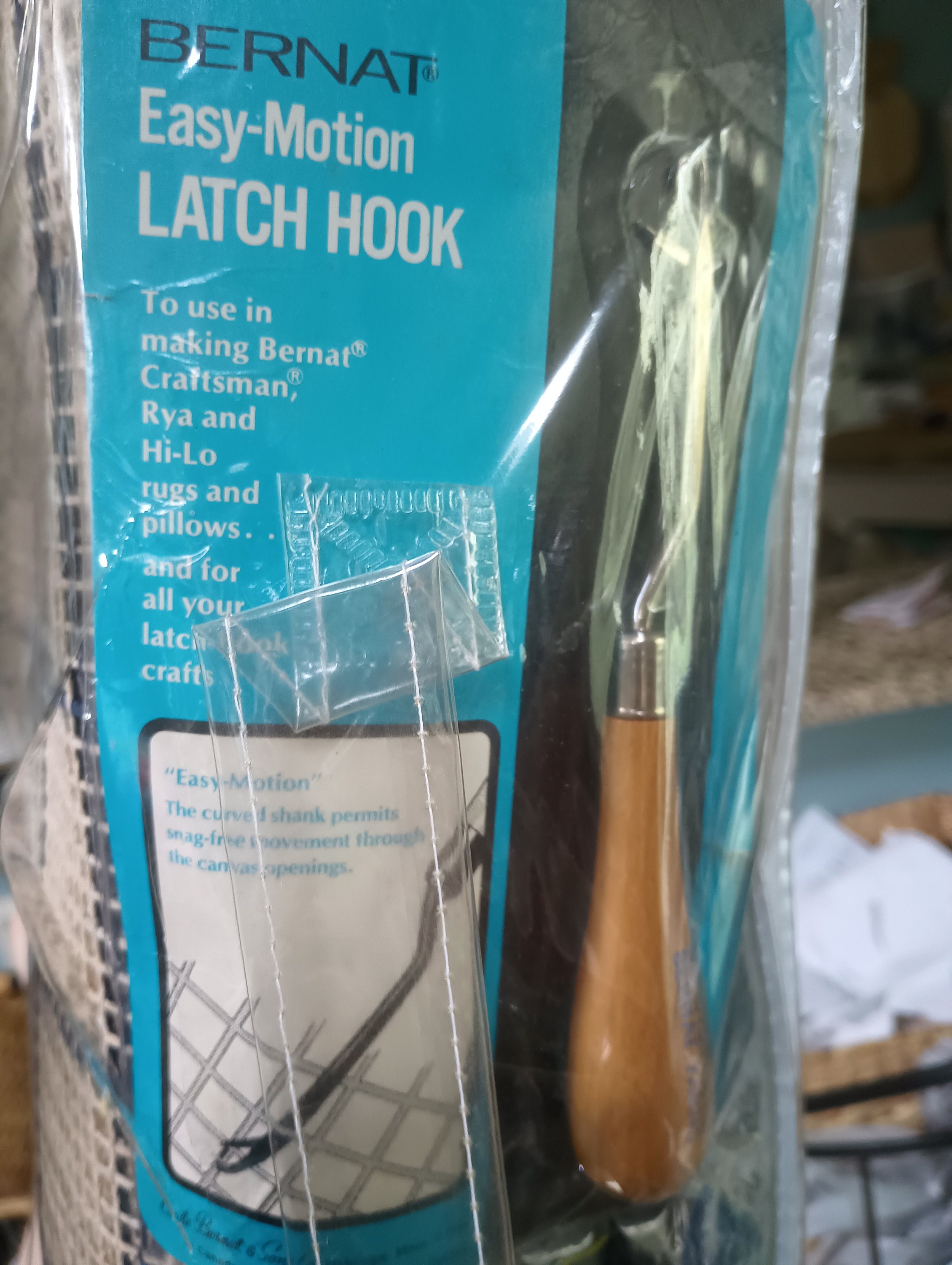 Kraftways Koi Fish Latch Rug Kit Vintage Complete New / Old Stock Bonus ...