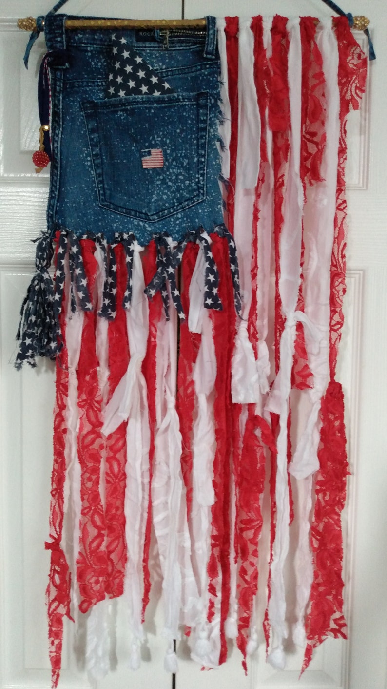American Rag Flag 'R-O-C-K in the U.S.A.' Patriotic US Shabby Chic ...