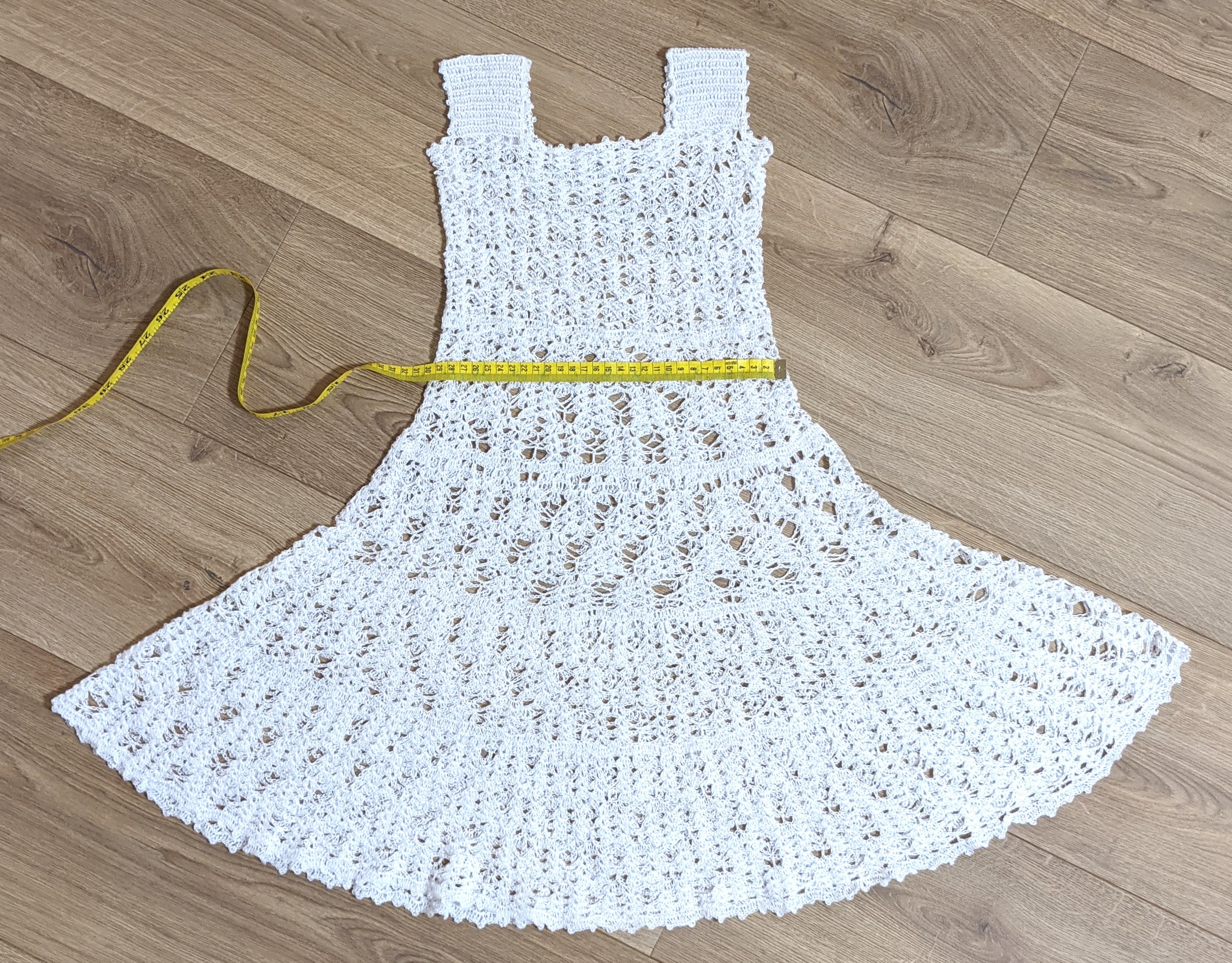 Spannende Weisses Haekelkleid Ebenbildnie12521