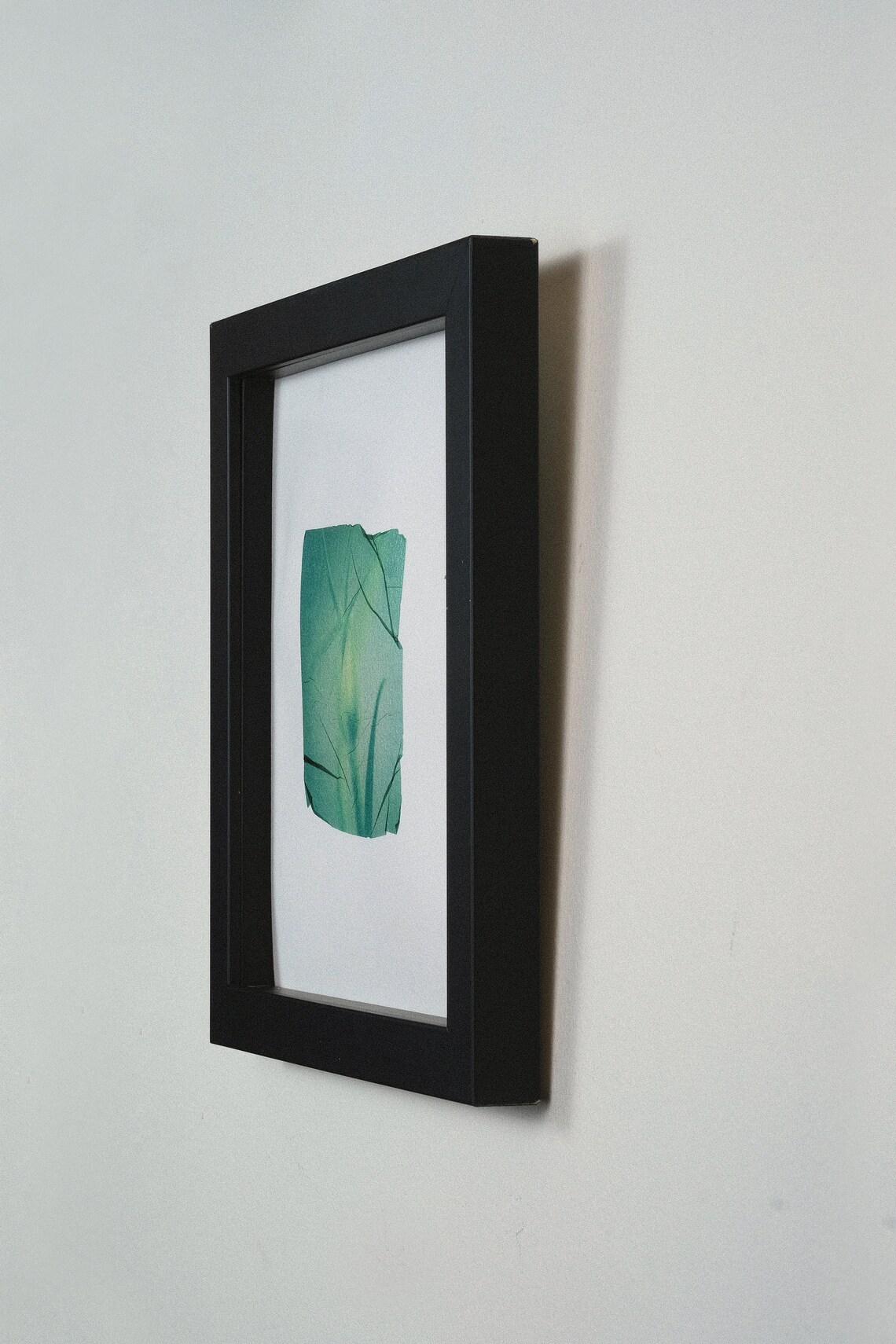 Polaroid Emulsion Art, Studio Apartment Decor, Alien Concept Art ...