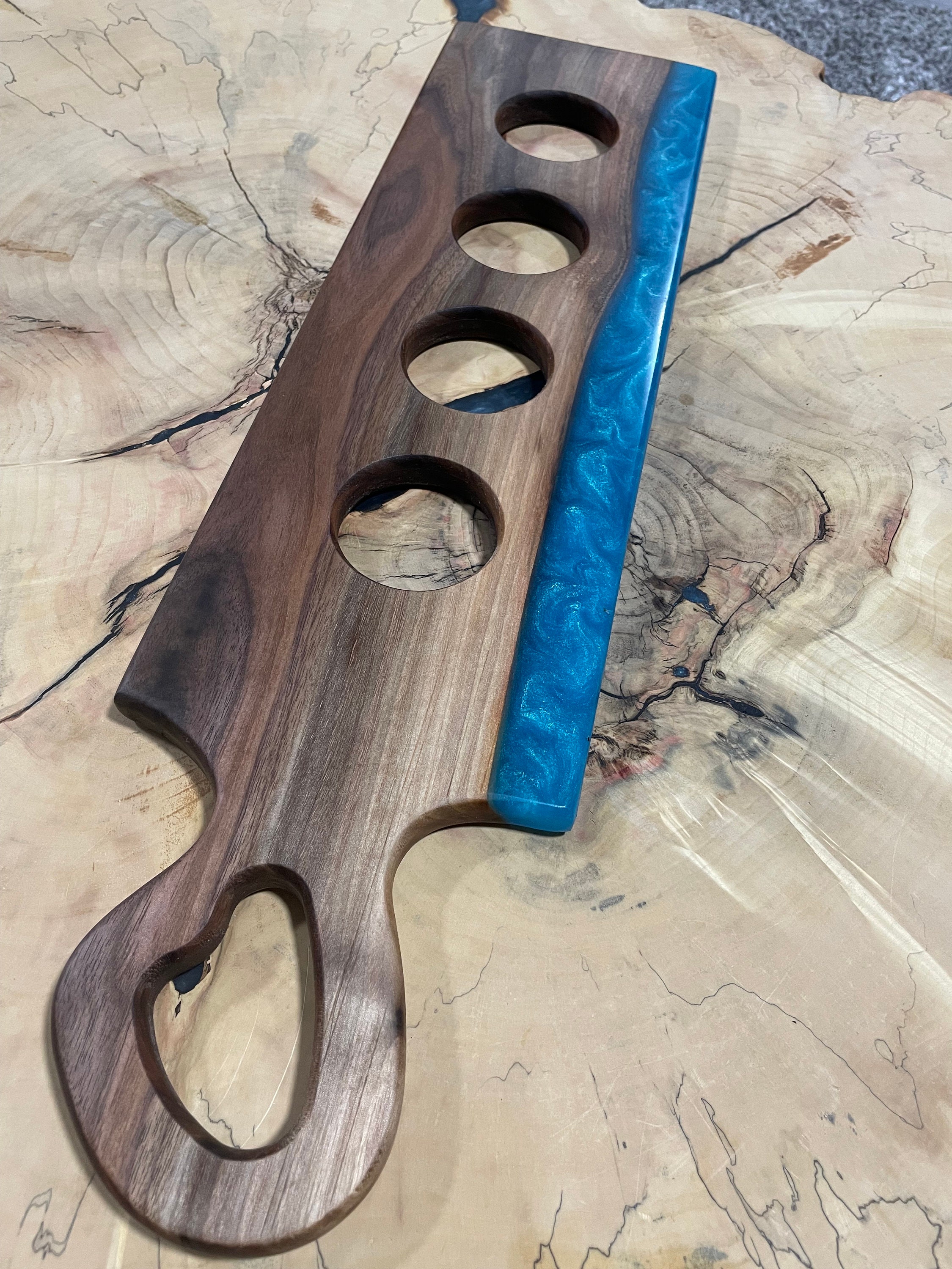 Walnut and Epoxy Beer Flight Board / Drink Tasting / Serving Board - Etsy