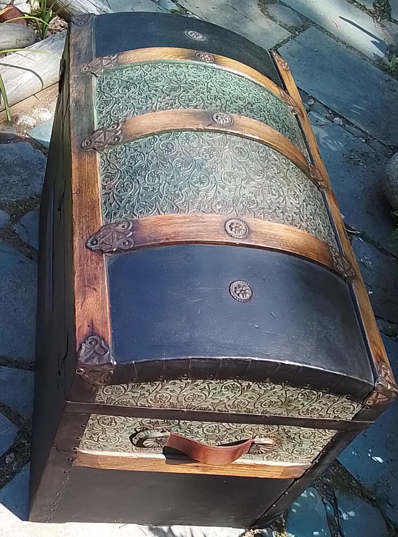 Refinished Embossed Tin Victorian Trunk - Etsy