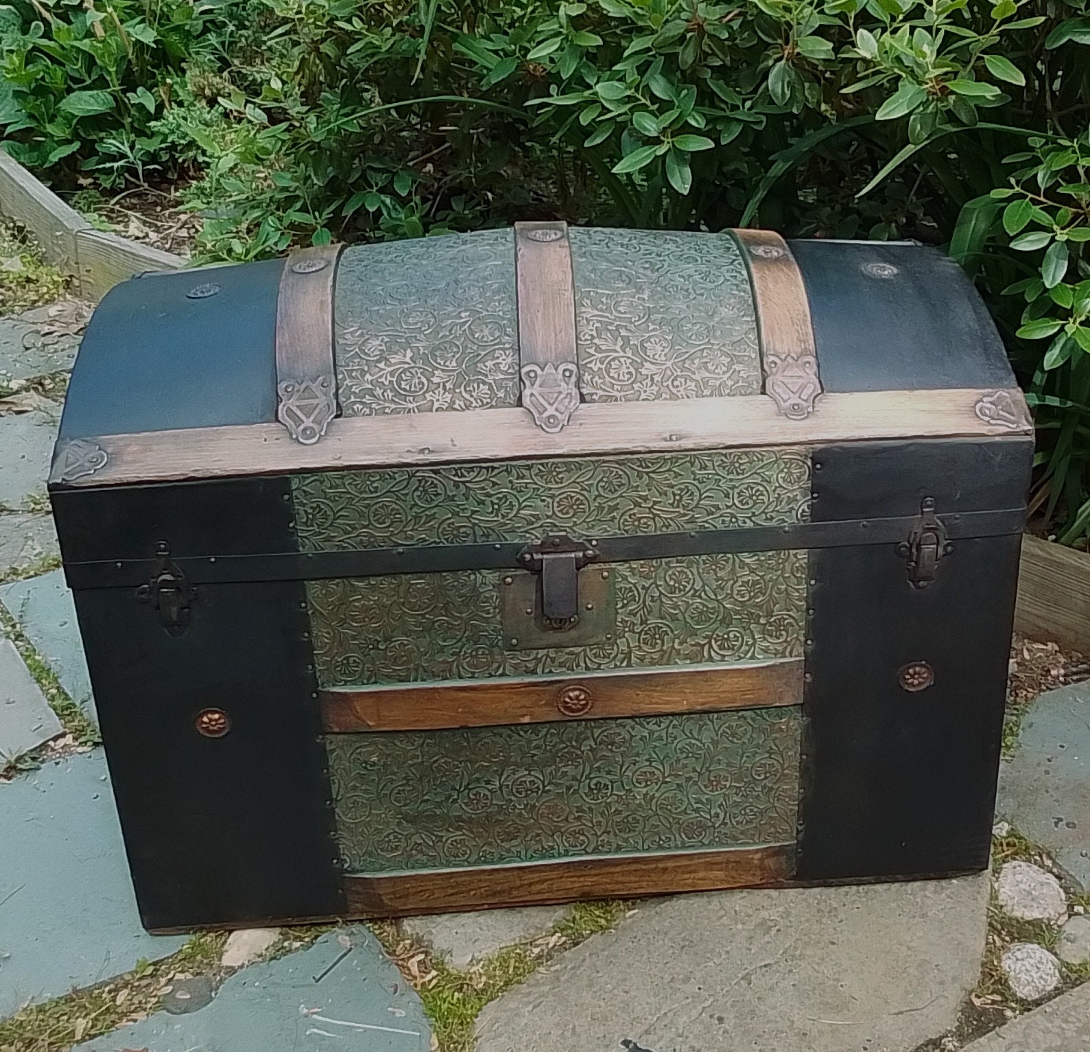 Refinished Embossed Tin Victorian Trunk - Etsy