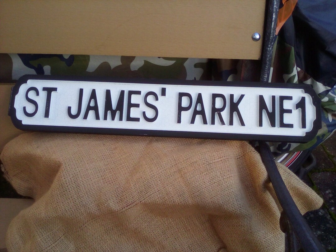Newcastle United Vintage Style Wooden Street Sign ST JAMES' PARK NE1 ...