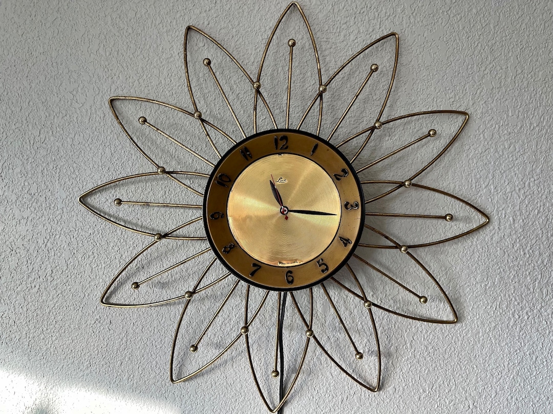 Vintage Mid-century Modern Starburst Wall Clock by Lux, Atomic Wall ...
