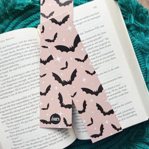 Bats Bookmark, Traditional Bookmark, Gift for Book Club, Halloween ...
